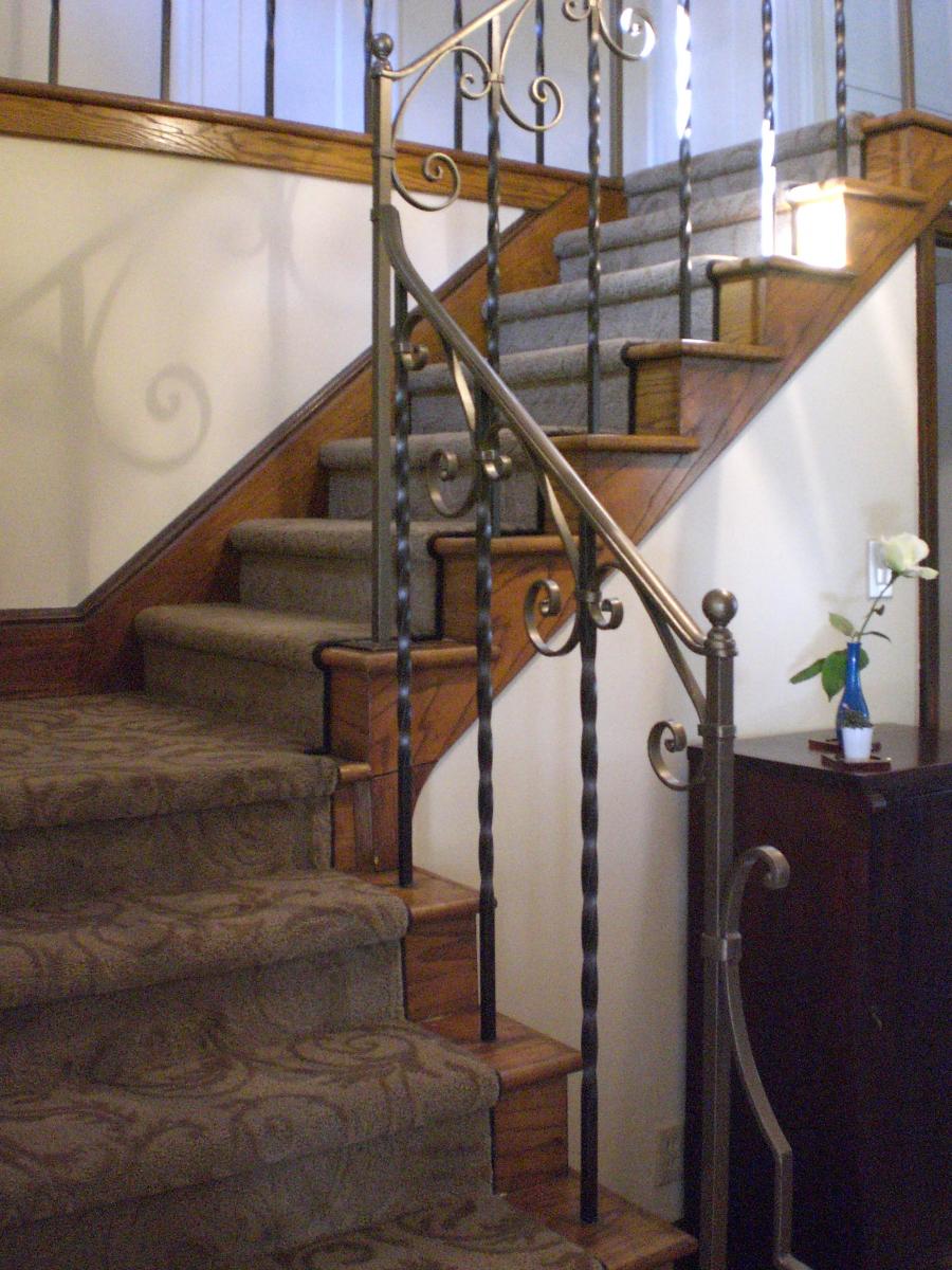 Armstrong Carpet & Linoleum | Floor & Window | Diamond Certified