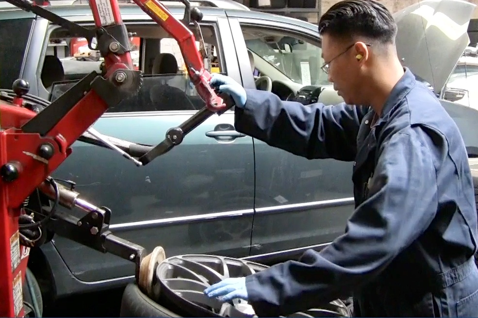 Why Trust a Diamond Certified Auto Repair Shop? | Diamond Certified