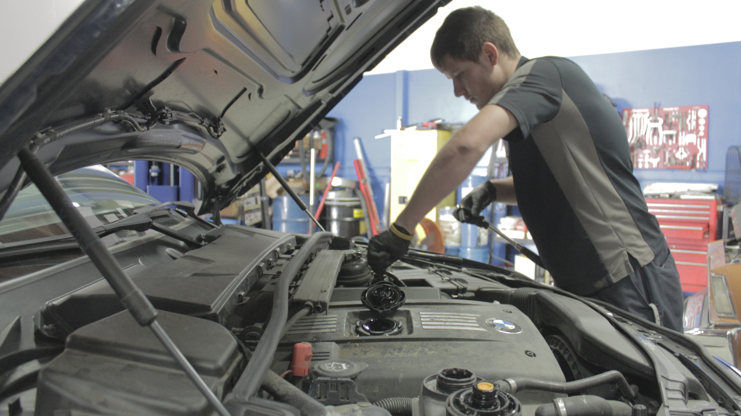 Auto Repair FAQs | Diamond Certified