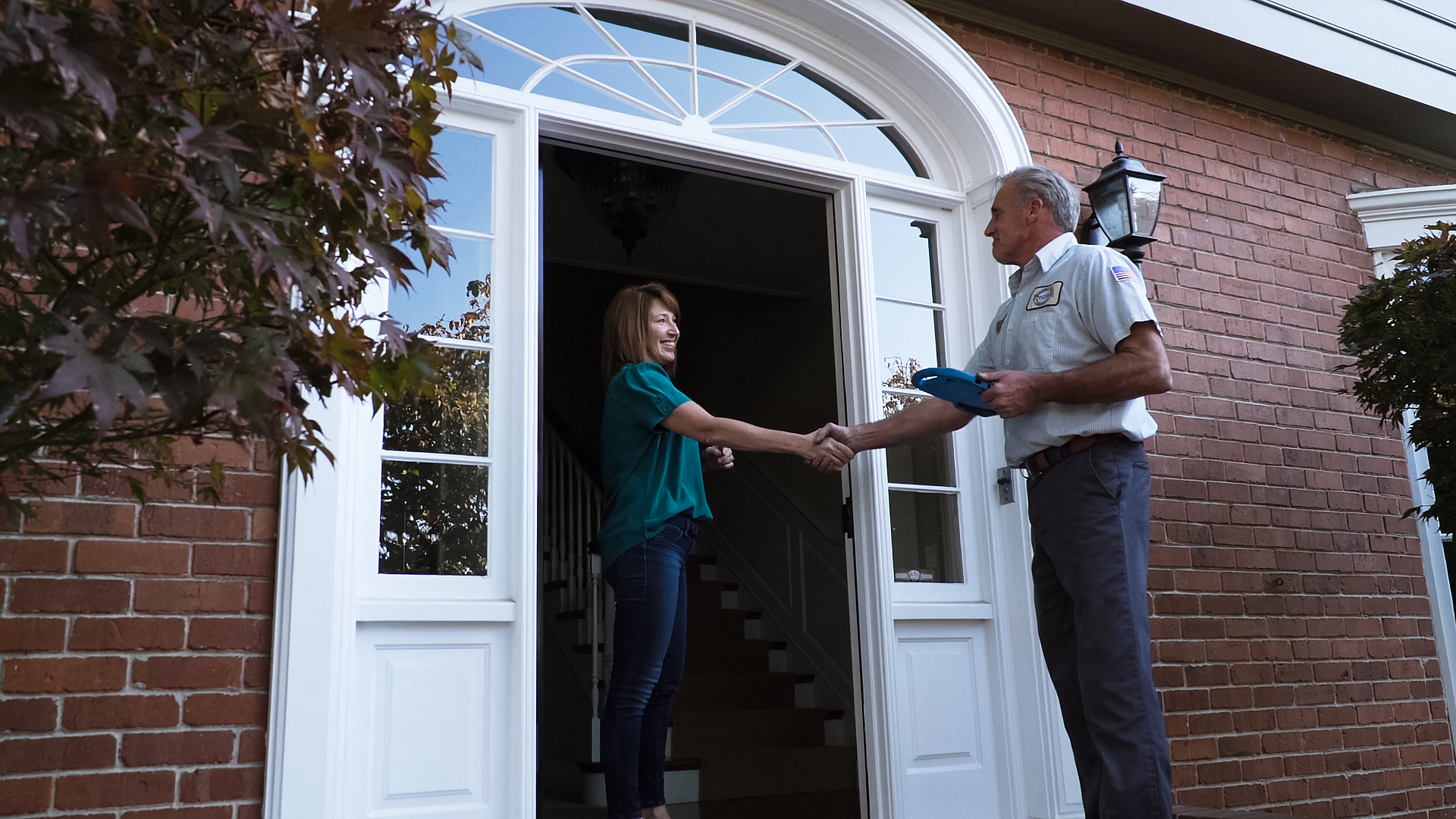 Homeowner’s Guide to Door Installation Companies | Diamond Certified